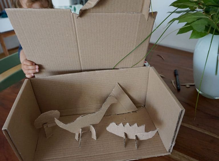Einfaches Upcycling DIY - Tiere aus Karton basteln - Ekulele ...